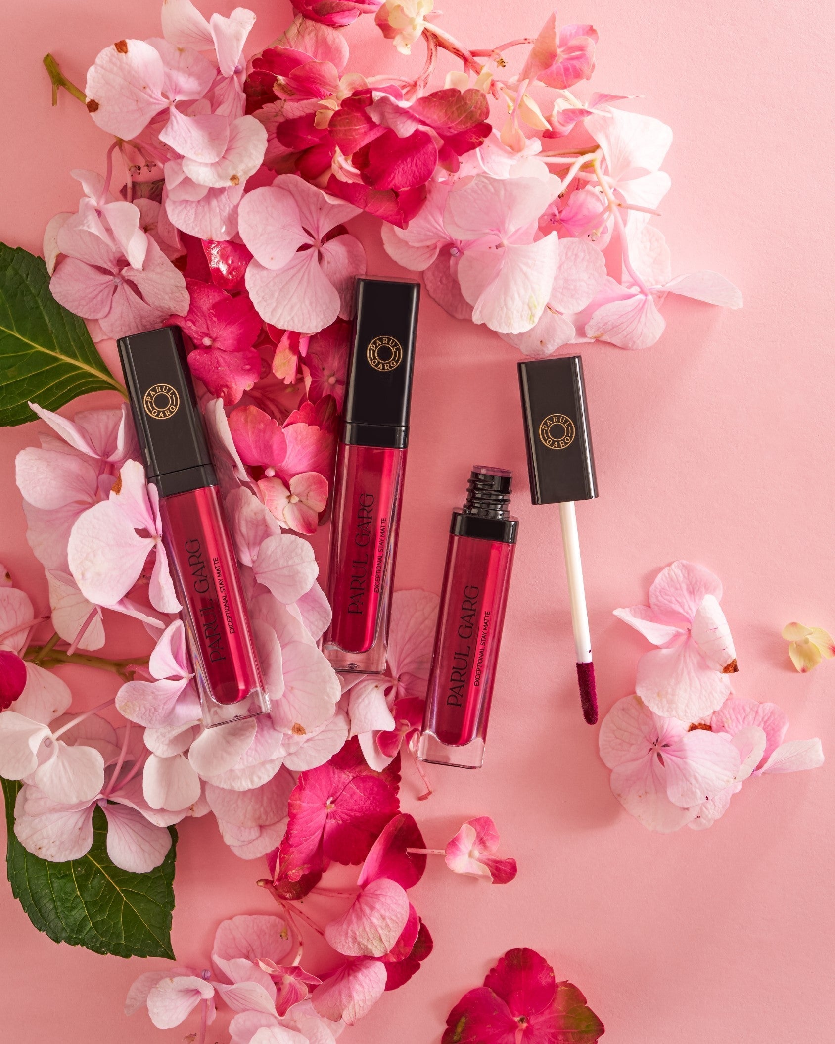 Featherlite Liquid Lipstick: Delight – Rich Berry Pink | Bold, Stunnin